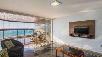 Apartamento Básico | Sala de estar