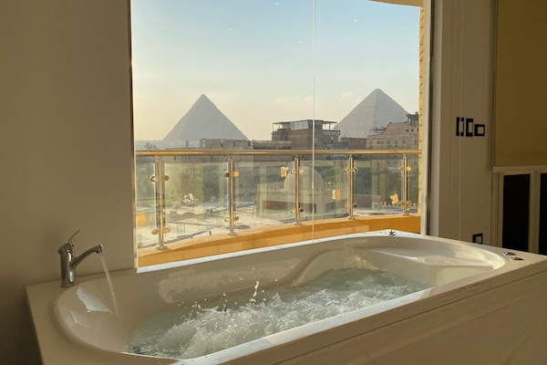 Suite Júnior, vista deserto | Roupa hipoalergénica, cofre no quarto