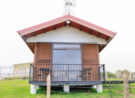 Quarto casal ou duplo luxo, vista para a cidade | Wi-Fi de cortesia