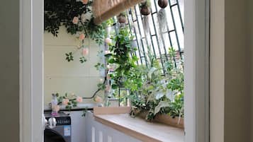 Quarto Duplo Empresarial, 1 quarto, Vista para a cidade | Terraço/pátio interior