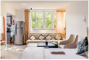 Quarto Duplo, vista para o jardim | Comodidade do quarto