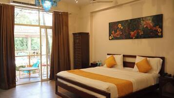 Quarto Duplo Deluxe, Vista para a cidade | Wi-fi grátis