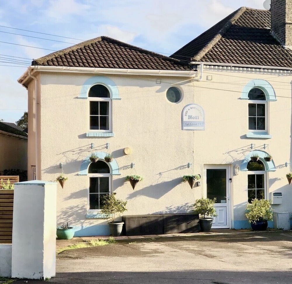 Websters Bed & Breakfast - ソールズベリー