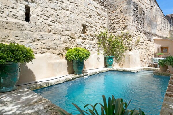 Heated Pool Apartment In Uzes - Uzès