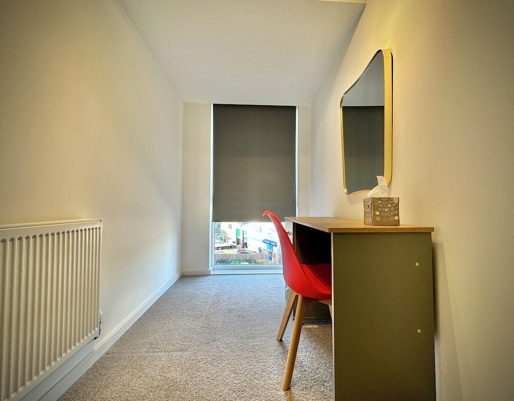 Coates House by Guestz Reviews, Deals & Photos 2026 - Vrbo
