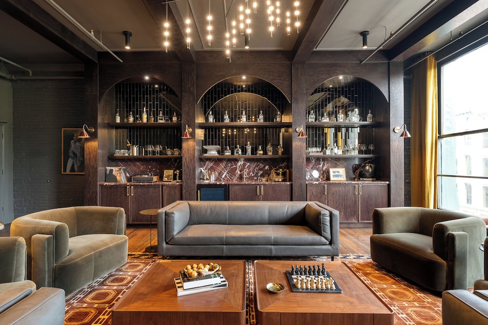 The Reserve On Main - Louisville, KY