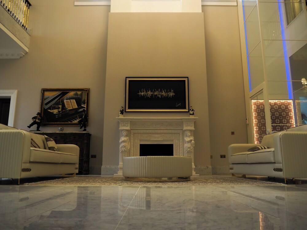 Mountrush House 12 Bedroom Exclusive Use Large Holiday Homes in Ireland ...