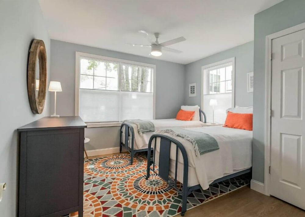 Seaside Escape on Edgewood Unit 1 - Kennebunkport | Vrbo