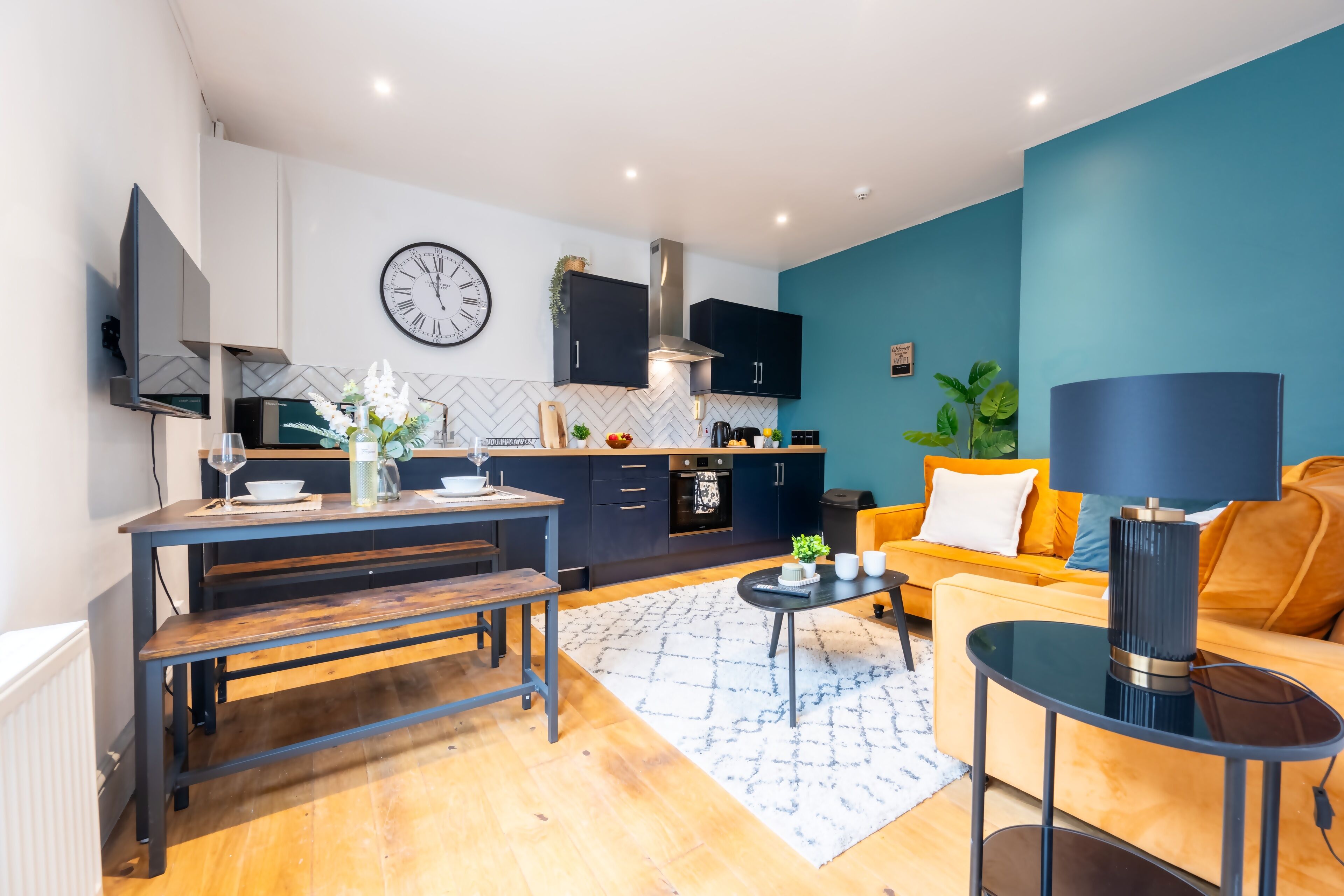 Apartamento | Sala de estar | TV de ecrã plano 