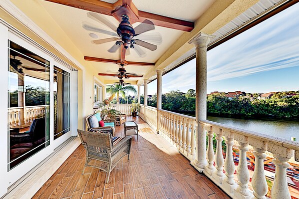 Waterfront Wonder | Private Pool, Spa & Outdoor Kitchen | Game Room ...