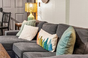 D'vine Gardens - Easy Access to it All Reviews, Deals & Photos 2026 ...