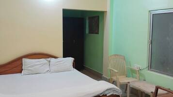 Quarto Duplo Standard | Roupa hipoalergénica, secretária, quartos insonorizados, Wi-fi grátis