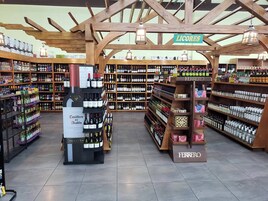 Casa, 2 quartos, sacada, vista para a montanha | Loja de presentes