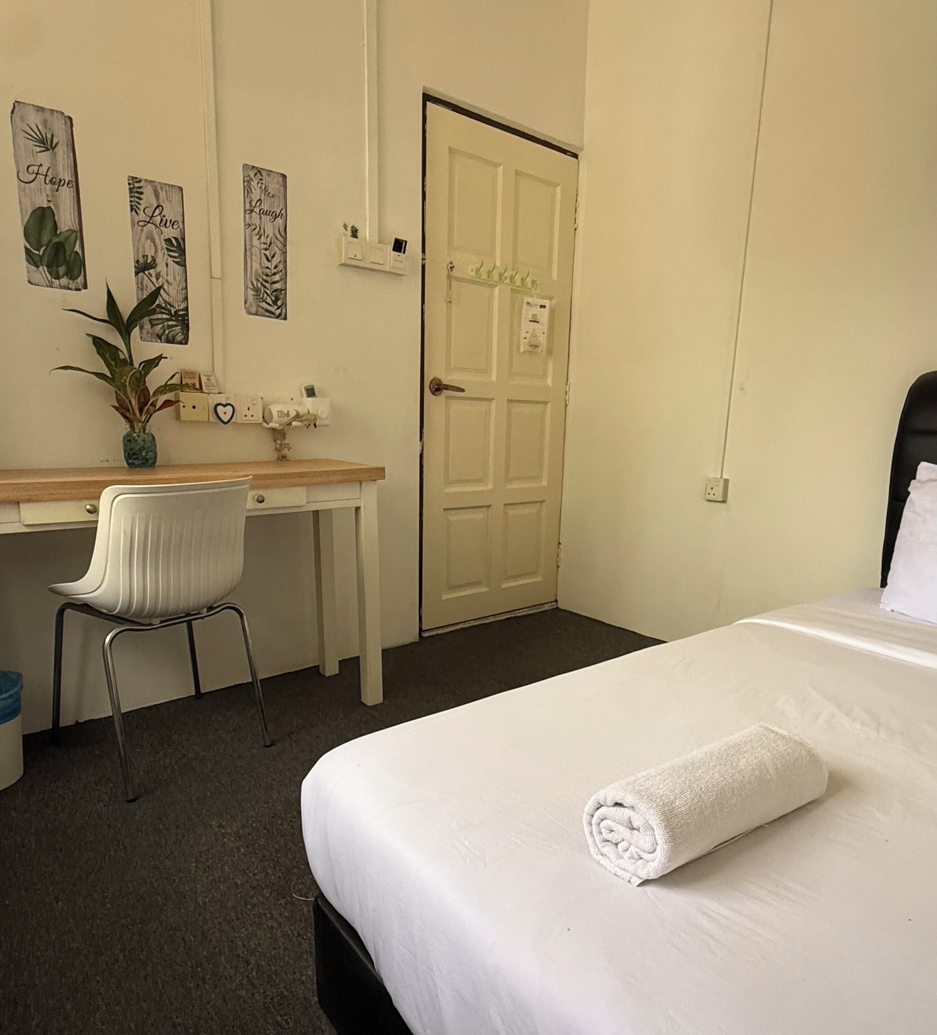 Quarto standard | Edredons de pluma, individualmente decorados, individualmente mobiliados