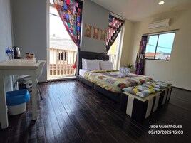 Quarto Deluxe | Edredões de penas, com decoração personalizada 
