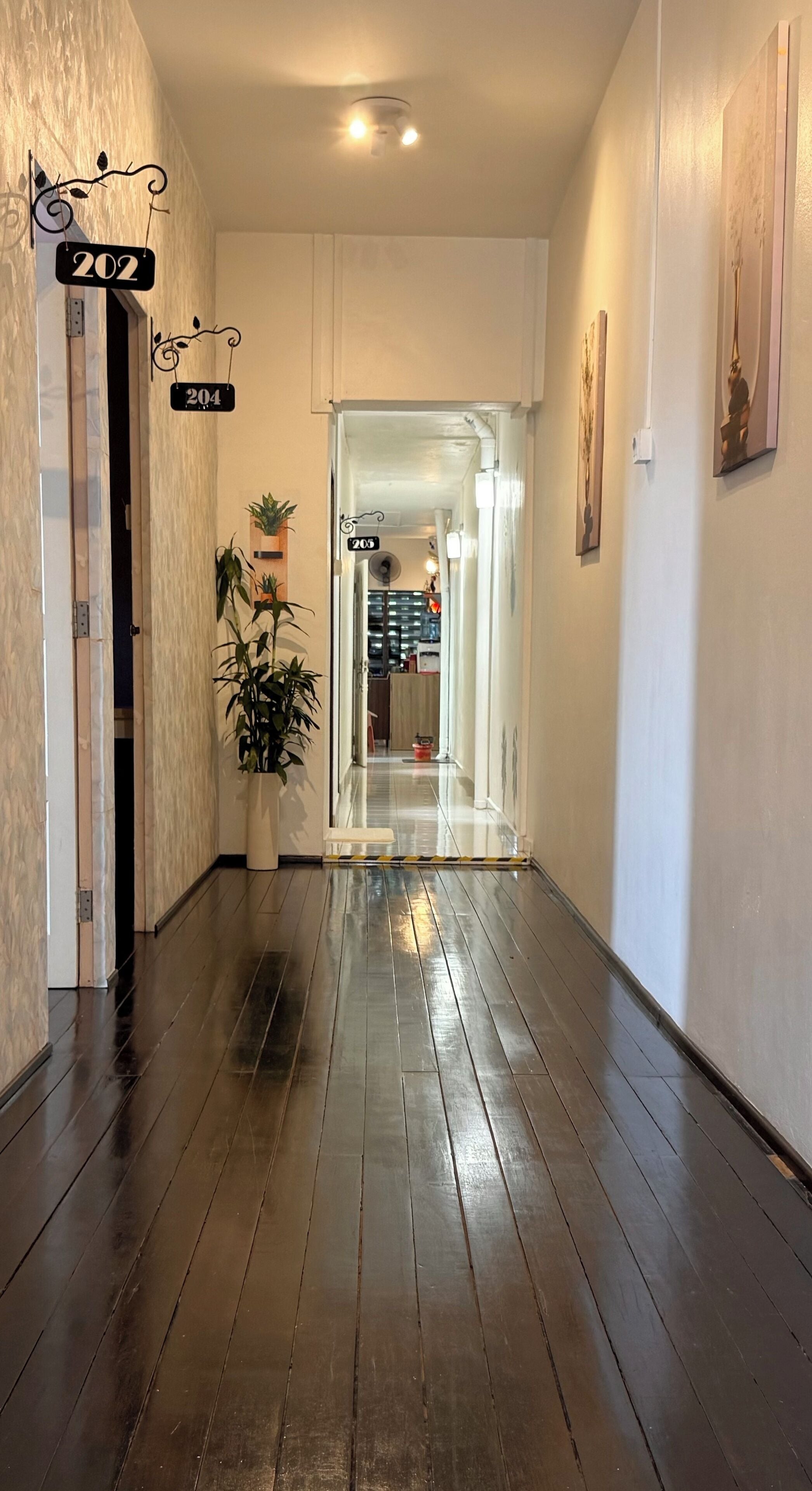 Quarto standard, vista para a cidade | Edredons de pluma, individualmente decorados, individualmente mobiliados