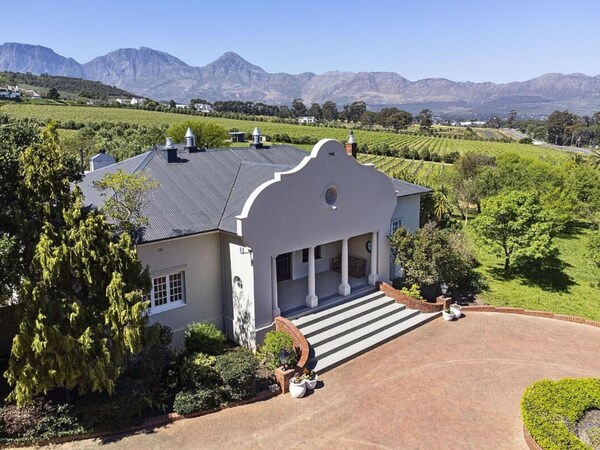 13 Olives Somerset West - Somerset West