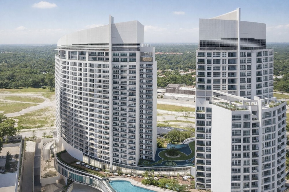 Uh Flat Hotels & Resorts Pinetree - Johor