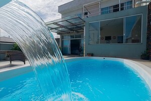 Vila | Piscina