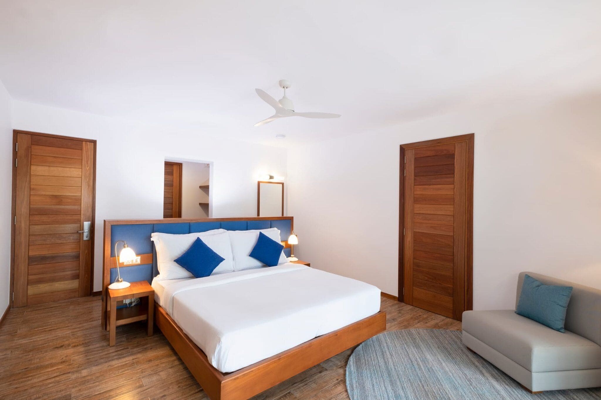 Alluring Maldives Beachfront 4 Bedroom Family Nest | Turtle Tide Suite |. - Maldives