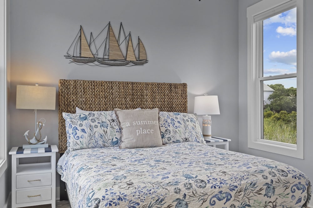Stunning water view home with viewing decks, close to beach and ...
