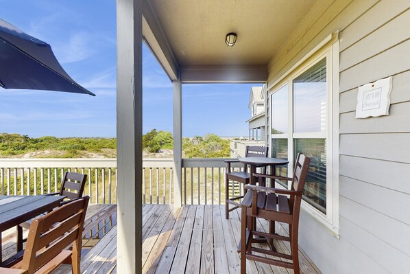 Serenity Point duplex with 180-degree water view & community pool - dog ...