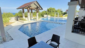 Condo, 1 quarto, acessível, para fumantes | Piscina | Piscina externa