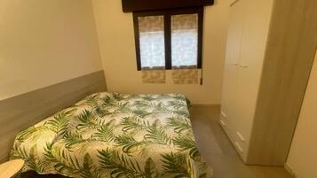 Apartamento, 2 quartos, varanda, Vista para a cidade | 2 quartos