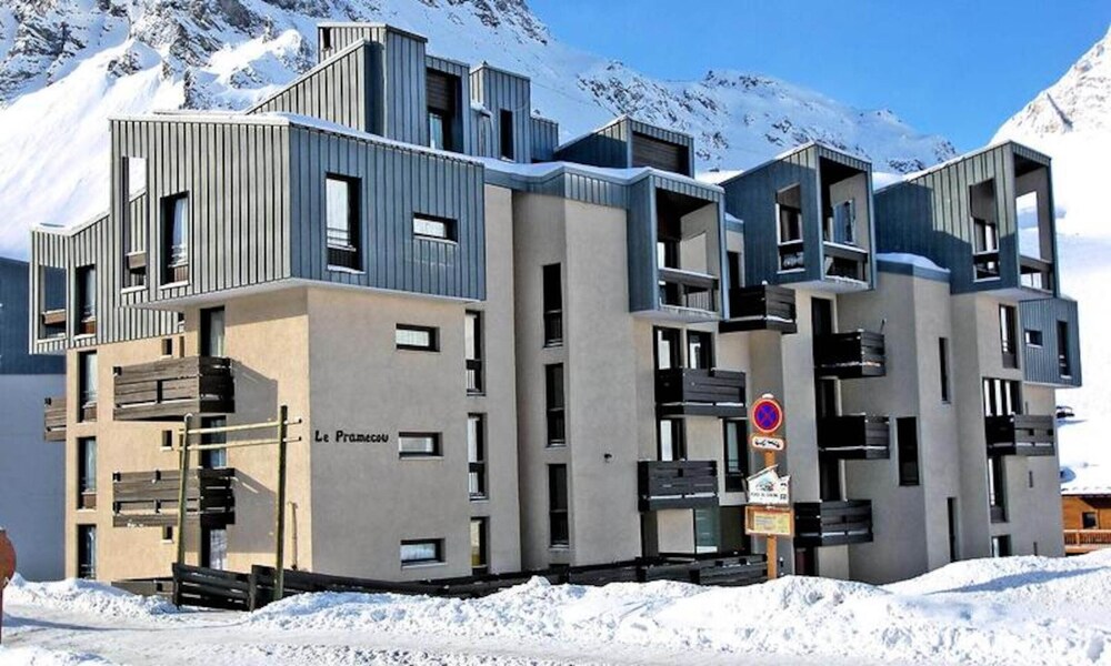 Lovely Studio for 4 People in Tignes, Close to the Slopes and Shops in ...