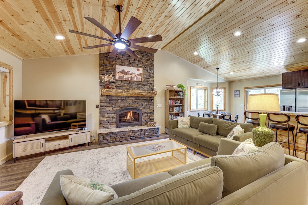 Big Bear Mtn Fun: Family Cabin W/ Game Room - Big Bear, CA
