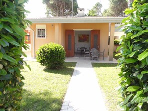 Villa, 2 quartos, pátio, vista para o jardim | Jardim