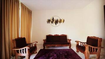 Villa, 1 quarto, piscina privativa, vista para a montanha | Sala de estar