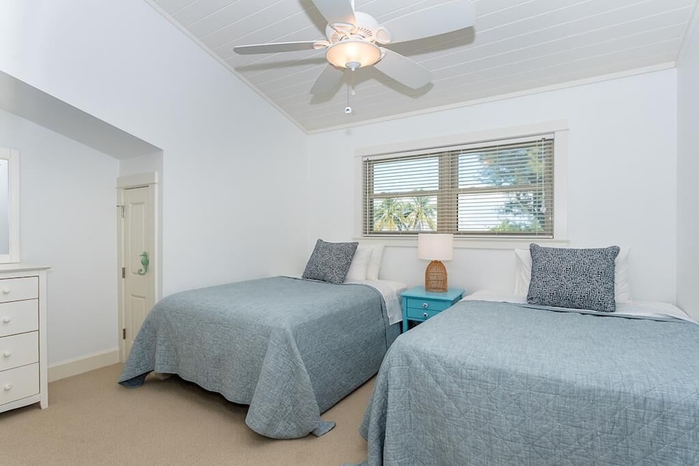 Updated Beachfront Villa! Off the porch and onto the sand on secluded ...