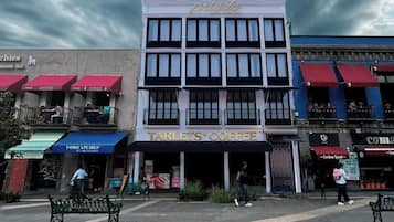 Fachada da propriedade