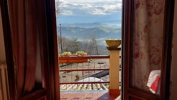 Quarto Duplo, varanda, vista para o pátio