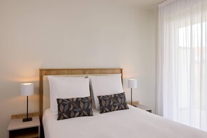 Suite, 2 camas queen-size, não fumadores | Wi-fi grátis 