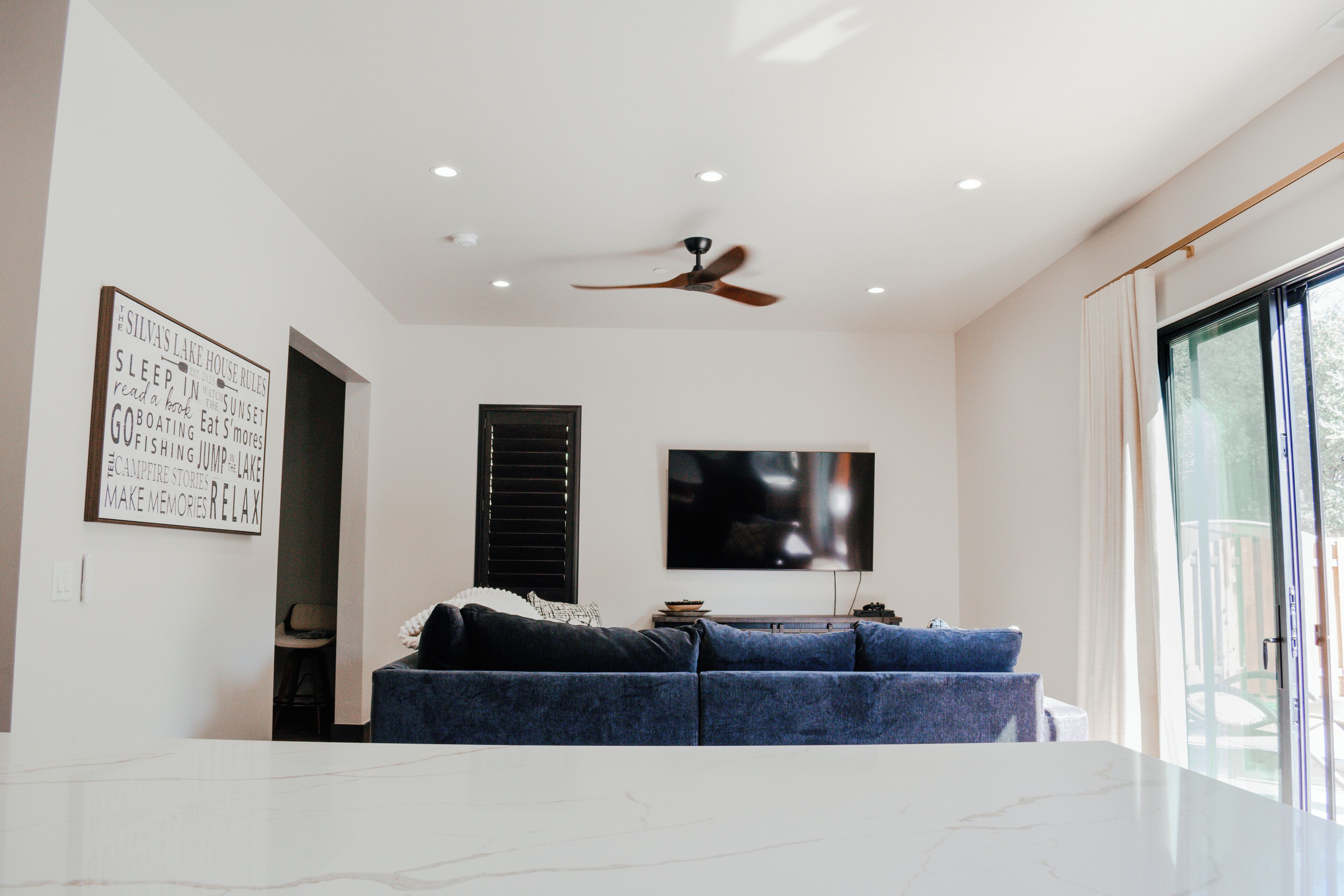 Naci Lake Life!  Beautiful Brand New Home In Oak Shores At Lake Nacimiento! - Lake Nacimiento, CA