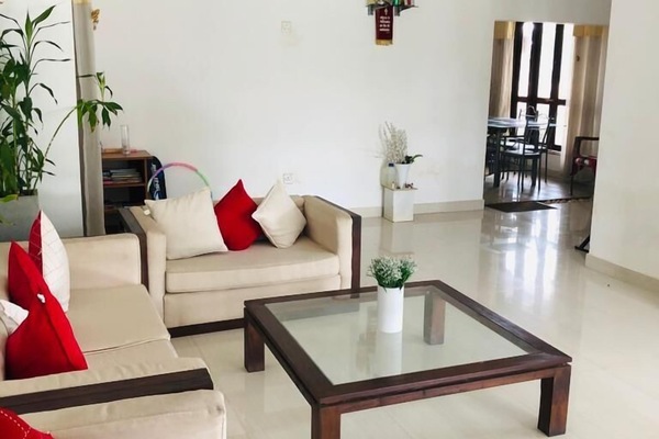 TV de tela plana 15 polegadas com canais via satélite