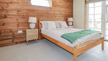 1 quarto, individualmente decorados, individualmente mobiliados