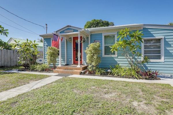 3 Mi To Jensen Beach: Pet-friendly Getaway W/ Yard - Caribbean