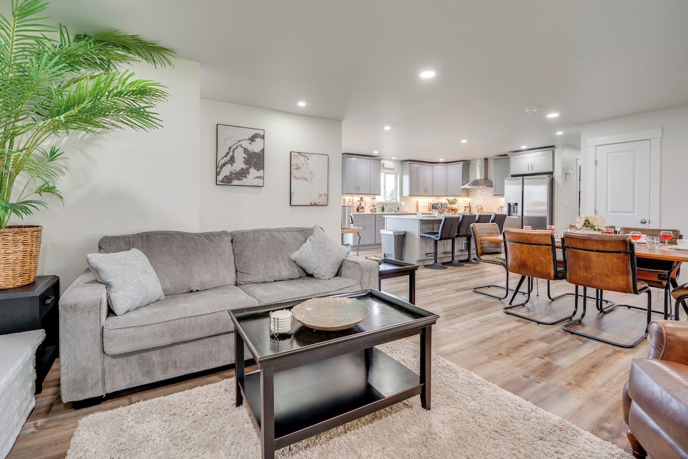 Ski, Fish & Explore: Yakima Wine Country Home! - Yakima, WA