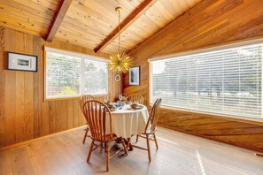 Casa (2 Bedrooms) | Interior