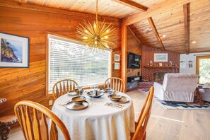 Casa (2 Bedrooms) | Interior