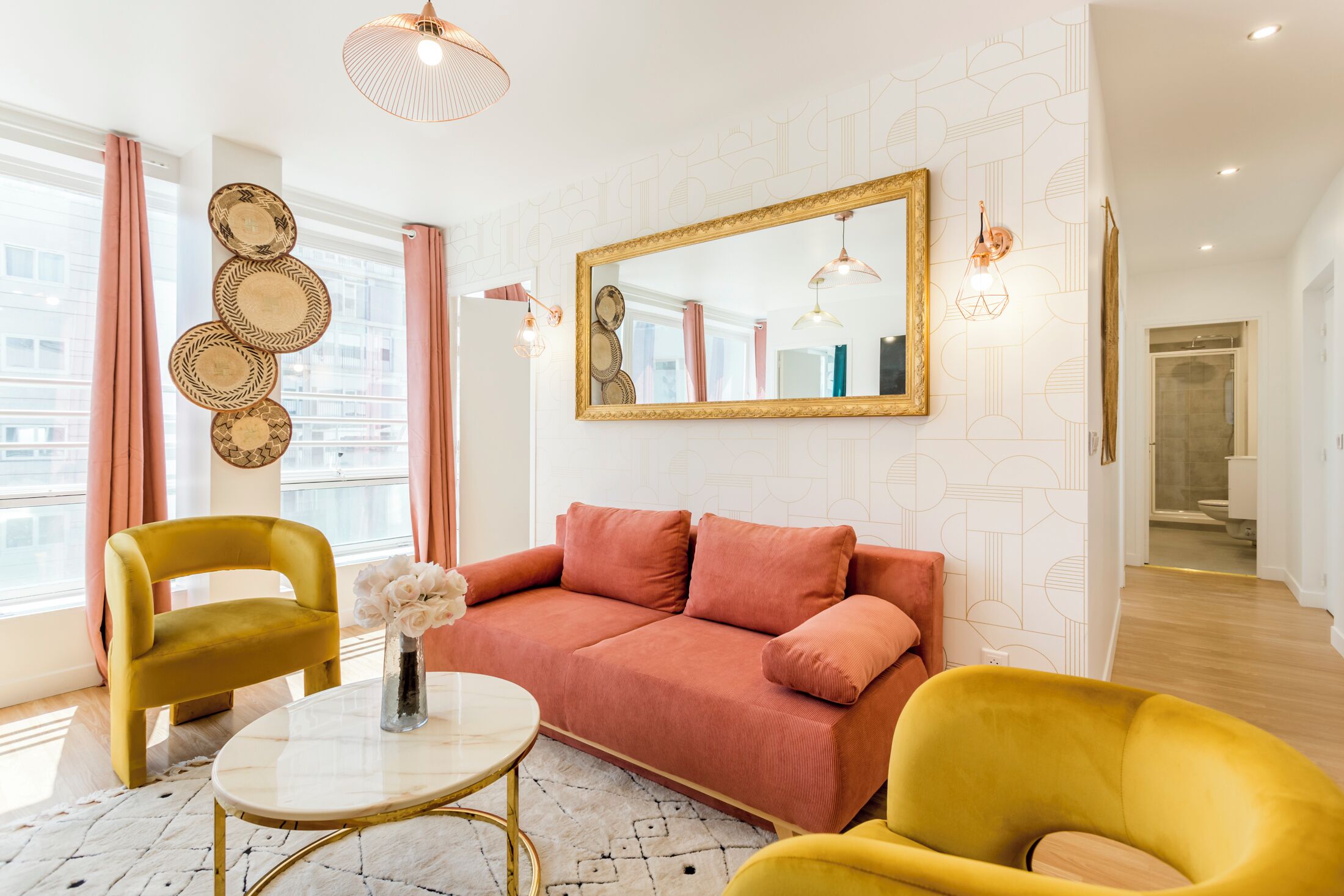 Apartamento, vista para o jardim | Sala de estar | Smart TV, Netflix, serviços de streaming, escritórios 