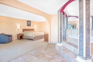 Suite Comfort, 1 cama king-size, não fumadores | Secretária, Wi-fi grátis 