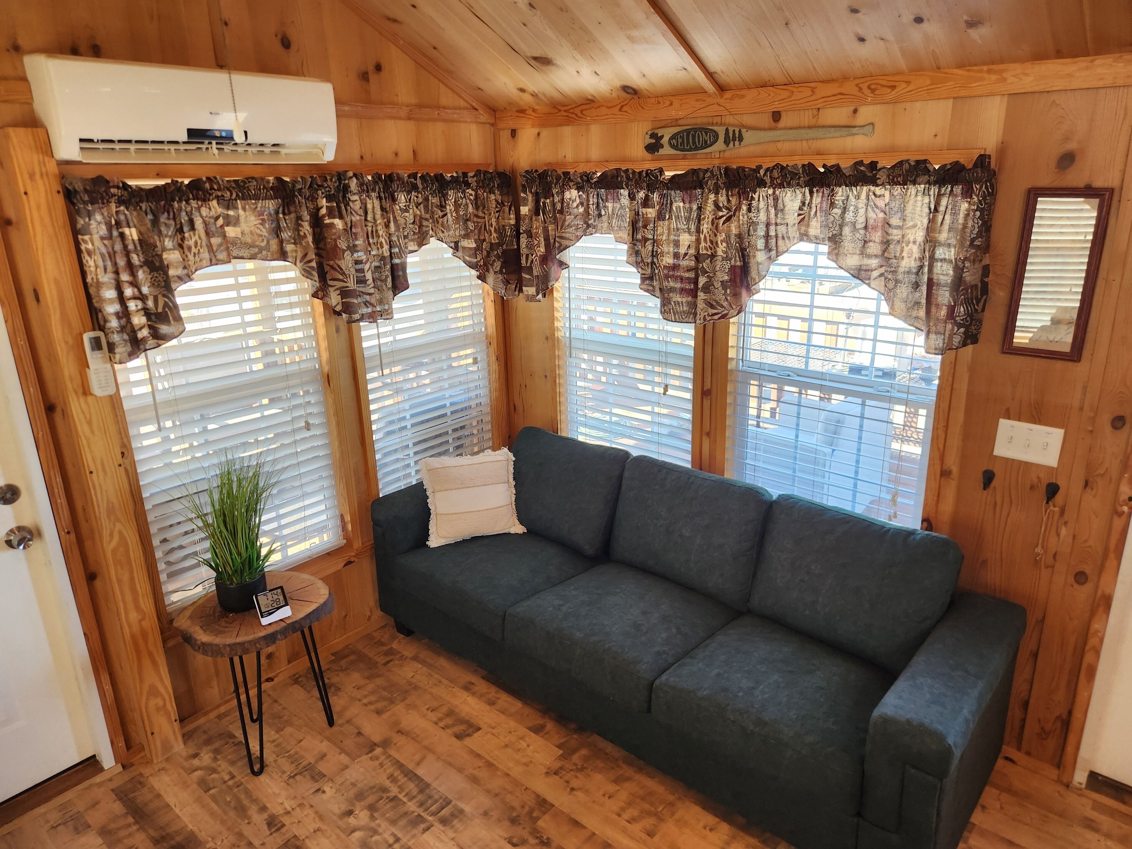 Dark Sky Cabin On 10 Acres Near Death Valley - Nevada