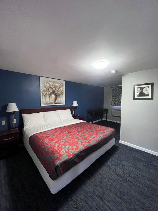 Chaplin Inn & Suites - Connecticut