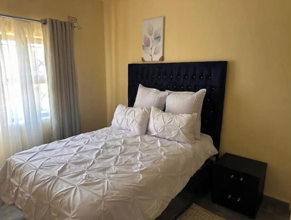 Staylax- Hatfield Manor 4 - Harare | Vrbo