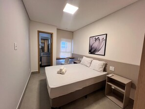Apartamento básico | 2 quartos, Wi-Fi de cortesia