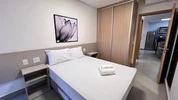 Apartamento básico | 2 quartos, Wi-Fi de cortesia